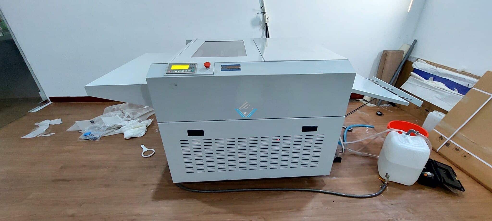 MÁY HIỆN BẢN KẼM CTP KHỔ 860 VÀ 1100MM