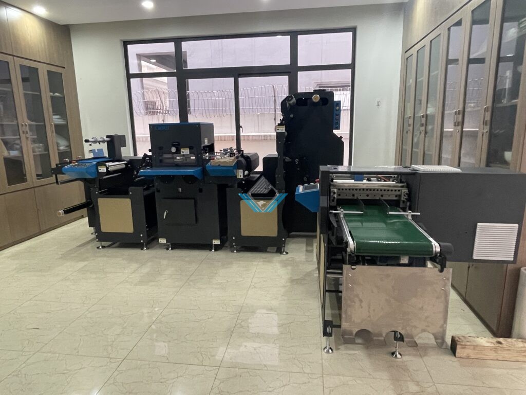 MÁY IN FLEXO HÃNG HONTEC THƯƠNG HIỆU DIGIFINI